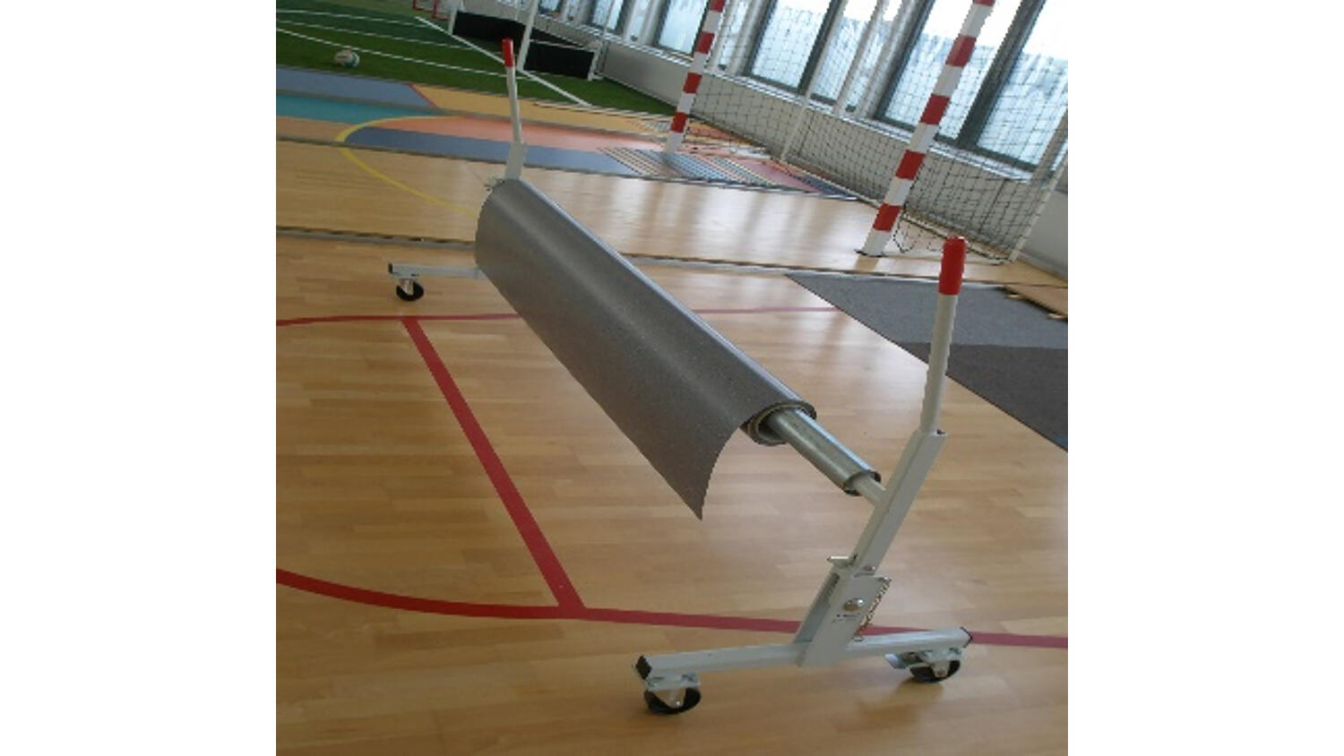 Unroller for PVC and Linoleum Rolls Sports - Tarkett