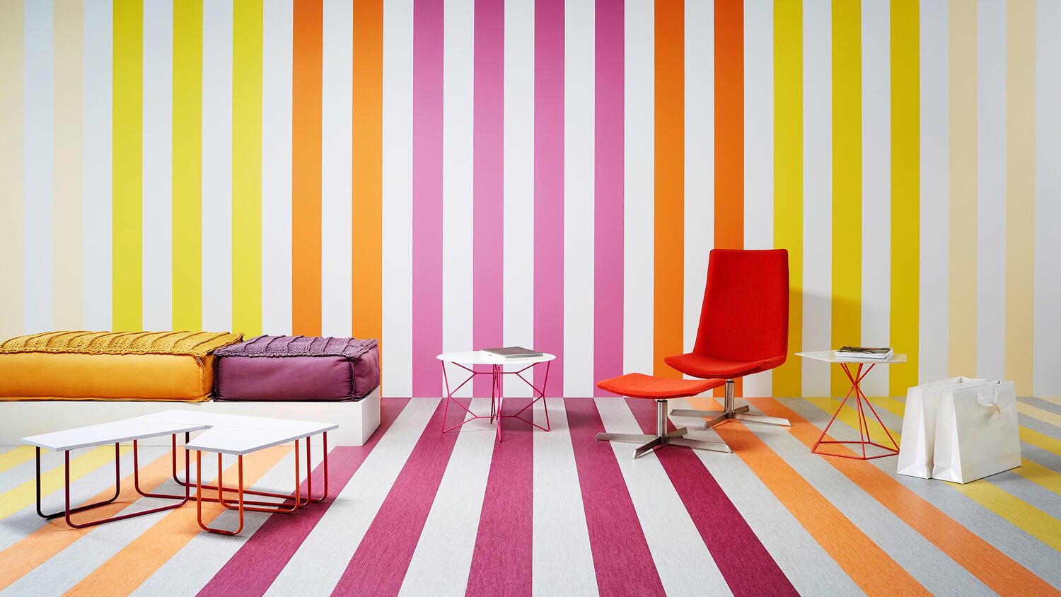 iQ Optima homogeneous vinyl floors - Heavy-traffic multi-solution ...