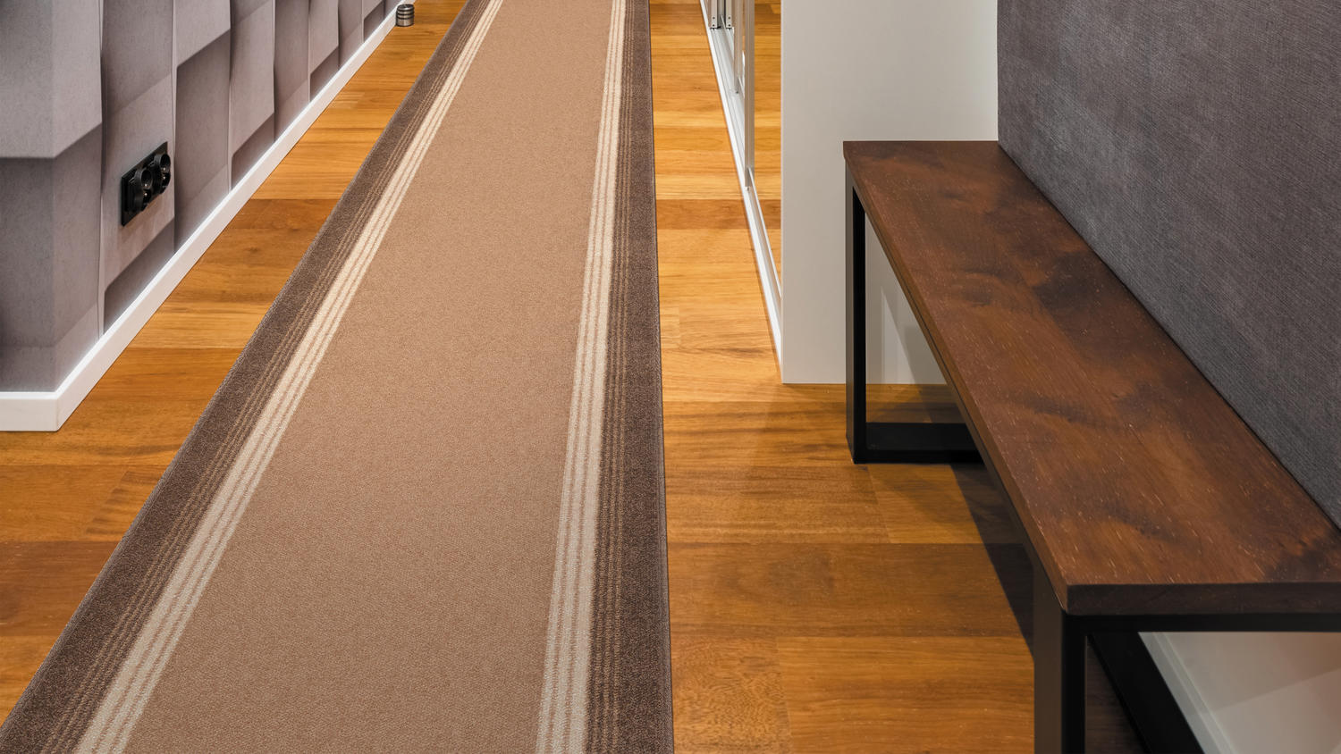 Passage staze sa protivkliznom poleđinom- Sintelon, Tarkett